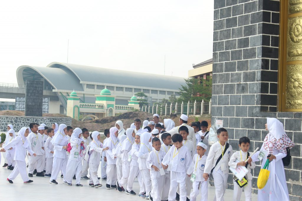 SDIA 45 - Al Azhar Palembang